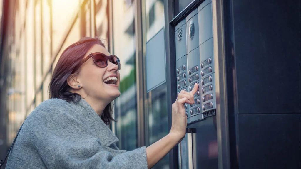 Benefits of digital intercom systems and types of devices - Delta Link IT