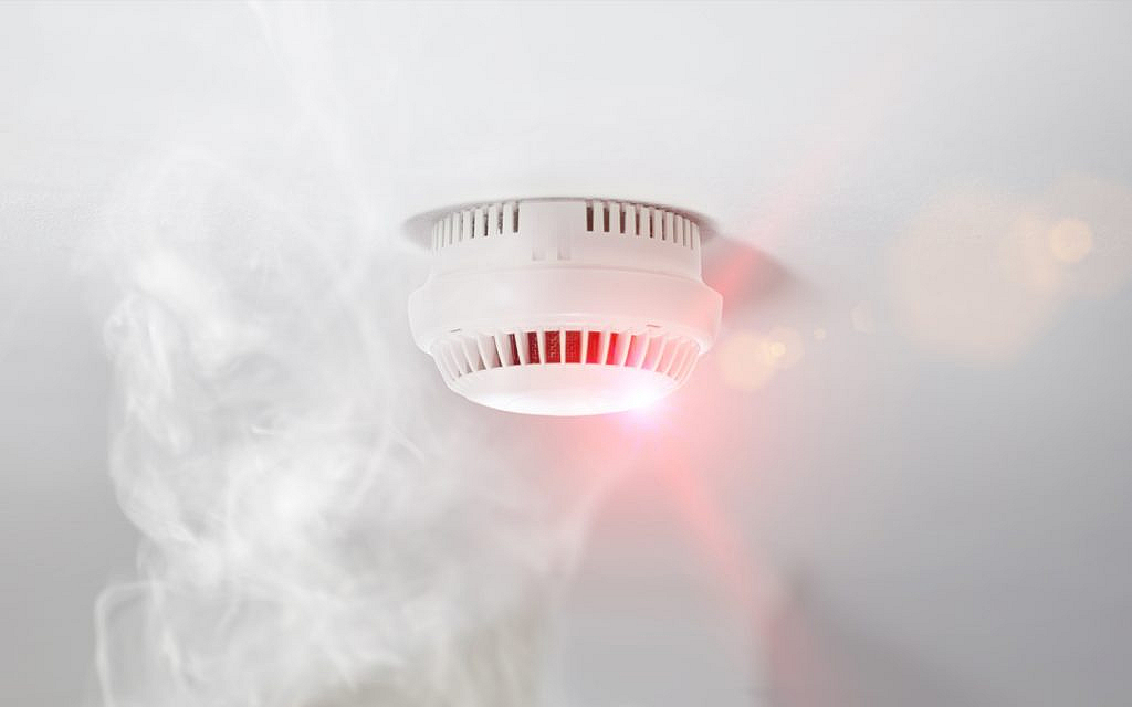 Fire alarm devices.. their types and advantages - Delta Link IT